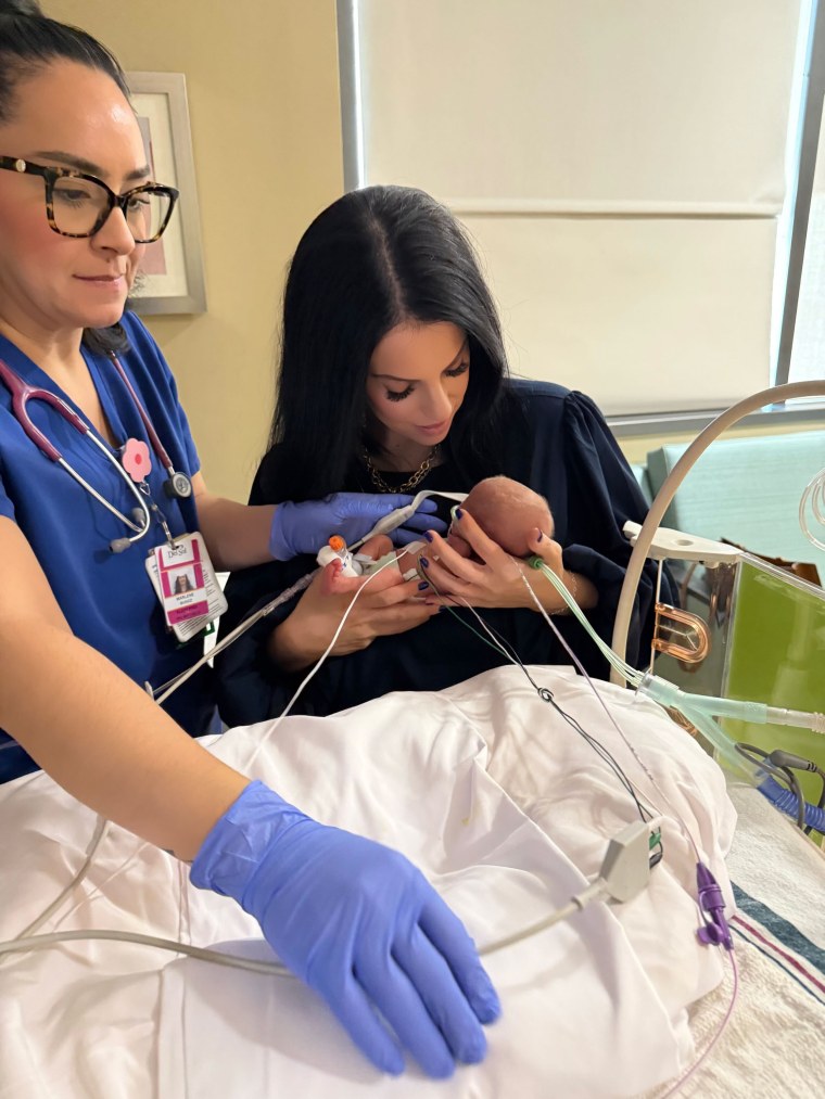 Mom Who's A Quadruplet Has Quintuplets