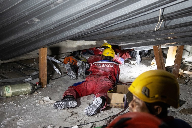 Indonesian rescuers hunt 38 missing after Islamic school collapse