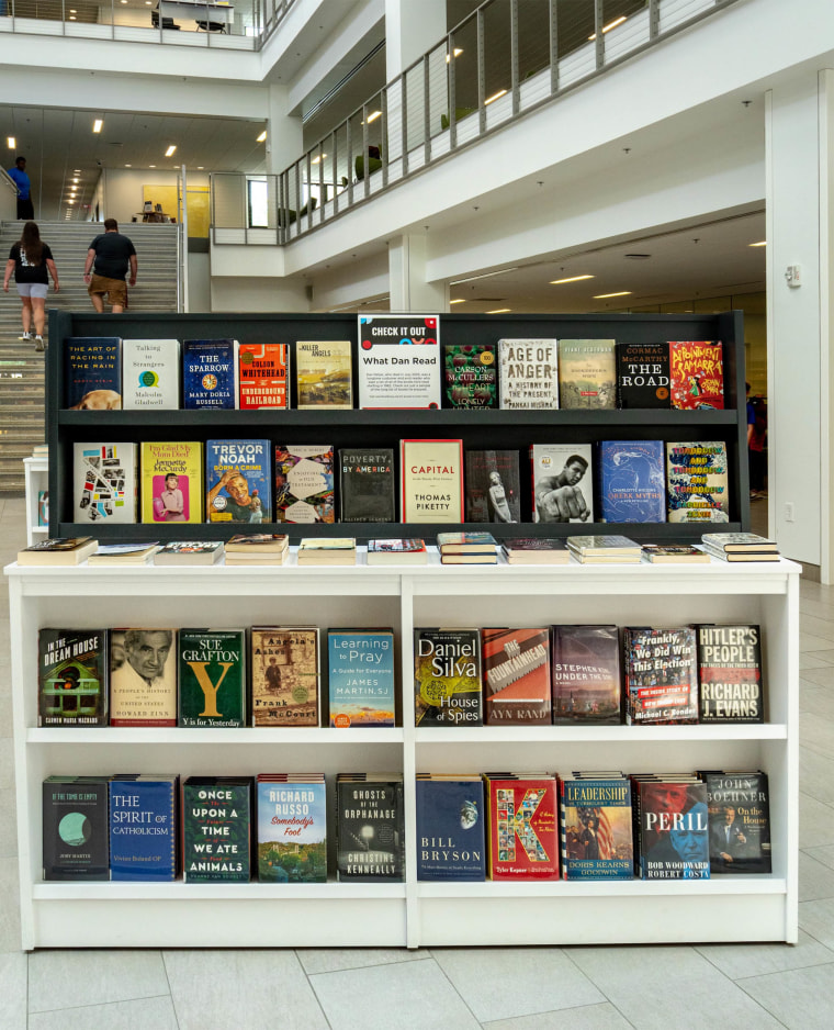 ‘What Dan Read’: Columbus Man’s 60-Year Reading List Goes Viral