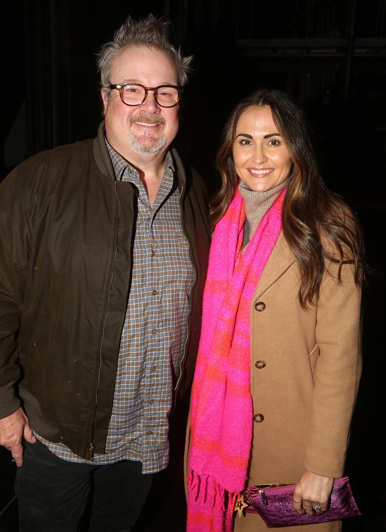 Eric Stonestreet Marries Lindsay Schweitzer on His Birthday