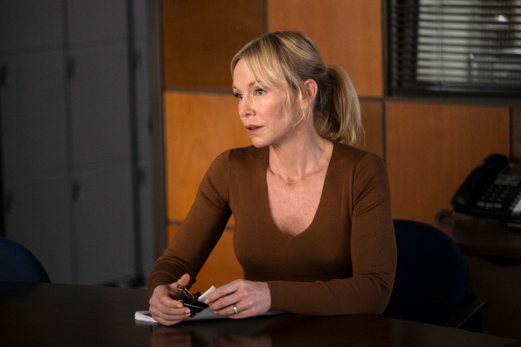 'Law & Order: SVU' Season 27 Cast: Mariska Hargitay Ice-T, Kelli ...