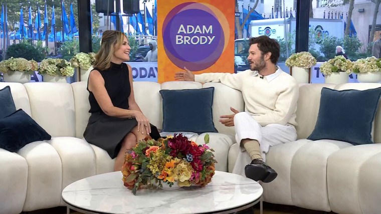 Adam Brody Revisits on TODAY That Epic Kiss in ‘Nobody Wants This’