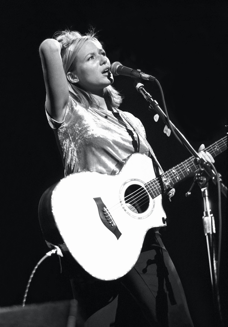 Jewel Talks #NotAloneChallenge, 'Pieces of You' Anniversary in TODAY ...