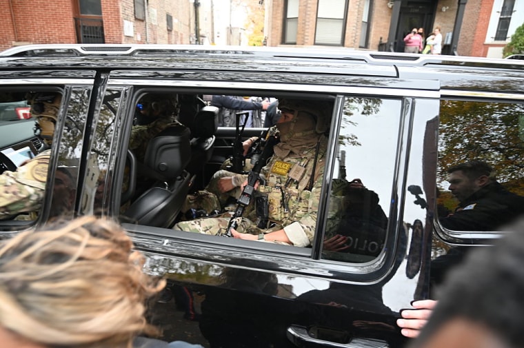 DHS denuncia que sus agentes en Chicago recibieron disparos
