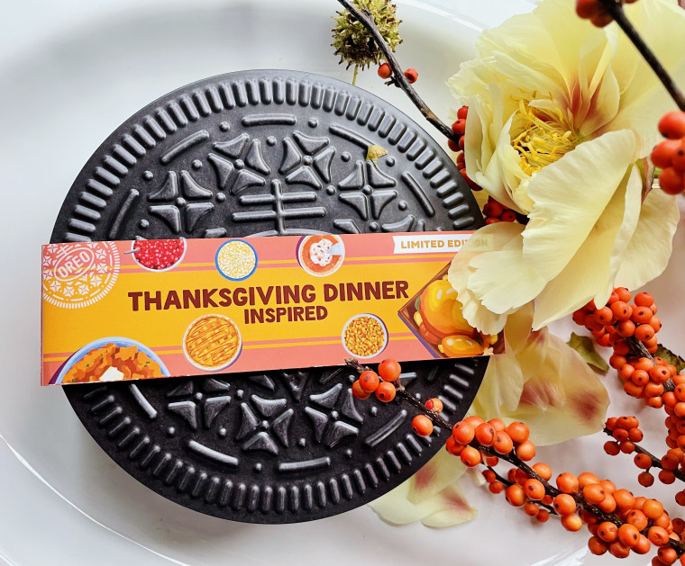 I Tried Oreo’s Thanksgiving Dinner Cookies: My Honest Review