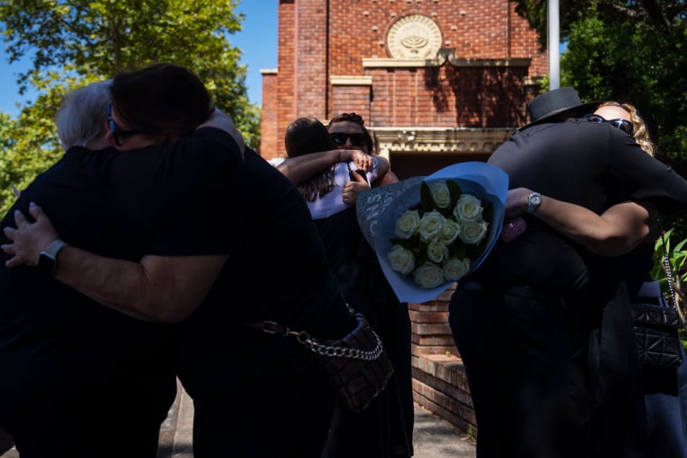 Mourners grieve 10-year-old slain in Bondi mass shooting as Australia ...