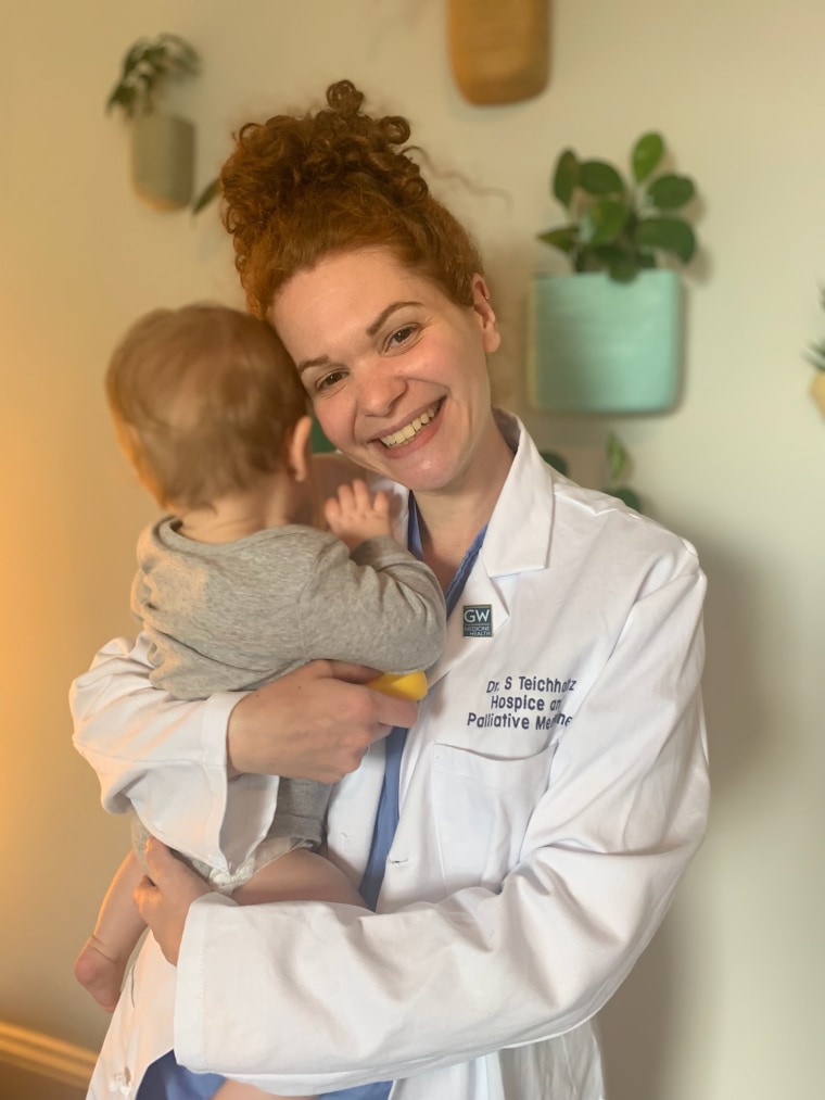 Pregnant Woman, 35, Diagnosed With Rare Cancer After Routine Prenatal Test