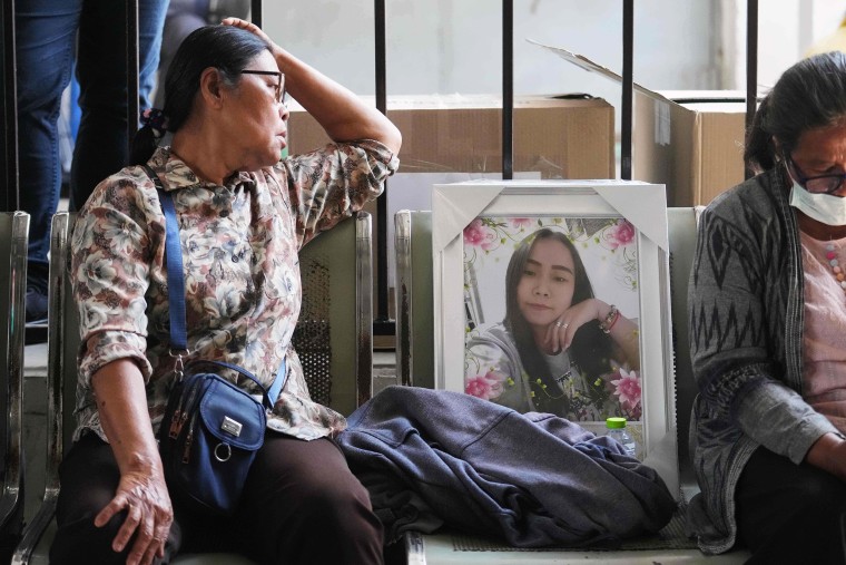 Another construction crane collapse in Thailand kills 2 people a day ...