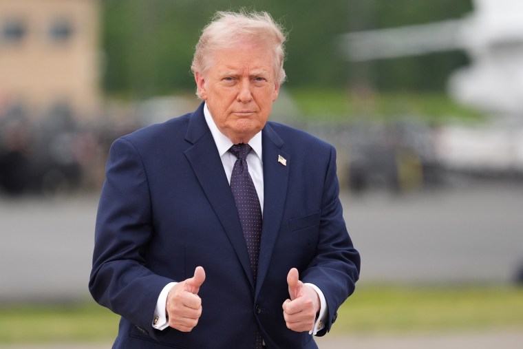 Trump afirma que EE.UU. seguirá bloqueando los puertos iraníes mientras ...