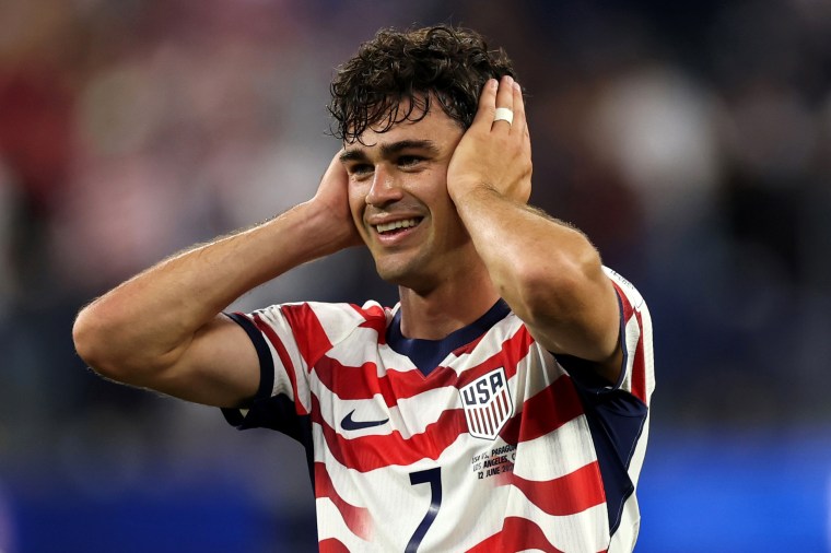 USA midfielder Gio Reyna reveals his wife is pregnant during goal ...