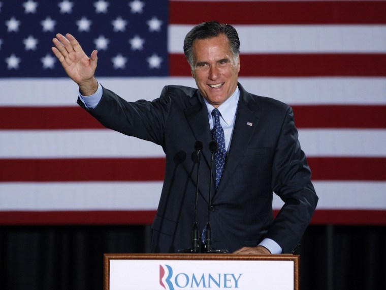 Romney turns to Obama after GOP primary sweep