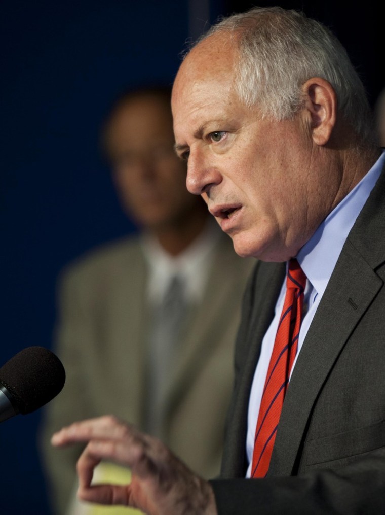 Illinois governor wants ban on assault weapons