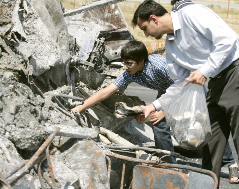 Funds pour in to replace Missouri mosque destroyed by fire