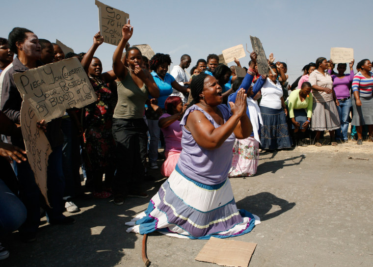 South African women protest police shooting of striking miners