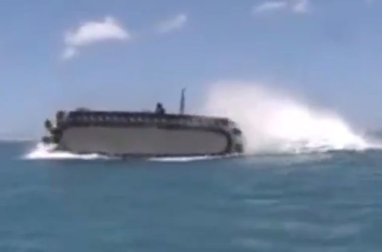 Video: DARPA’s tank-like transporter drives on water