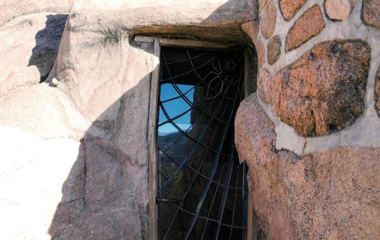 Listing of the week: Keeping cool in an Arizona cave