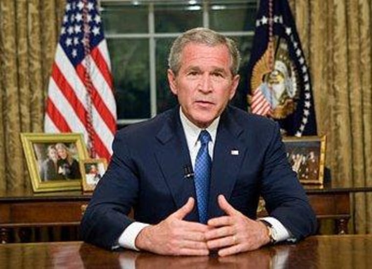 Bush pushes policymakers on immigration