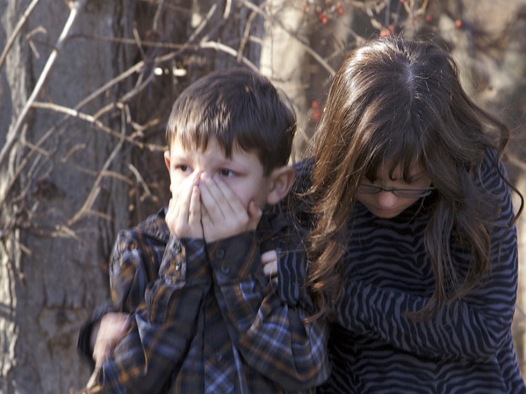 World reacts with sympathy, bewilderment to US school shooting