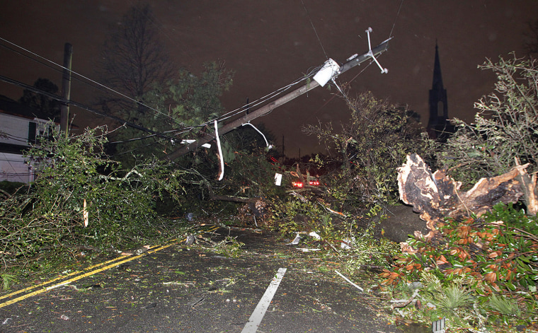 Mobile, Ala. hit by Christmas Day tornado