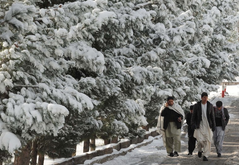 Snow, extreme weather threaten 2 million Afghans