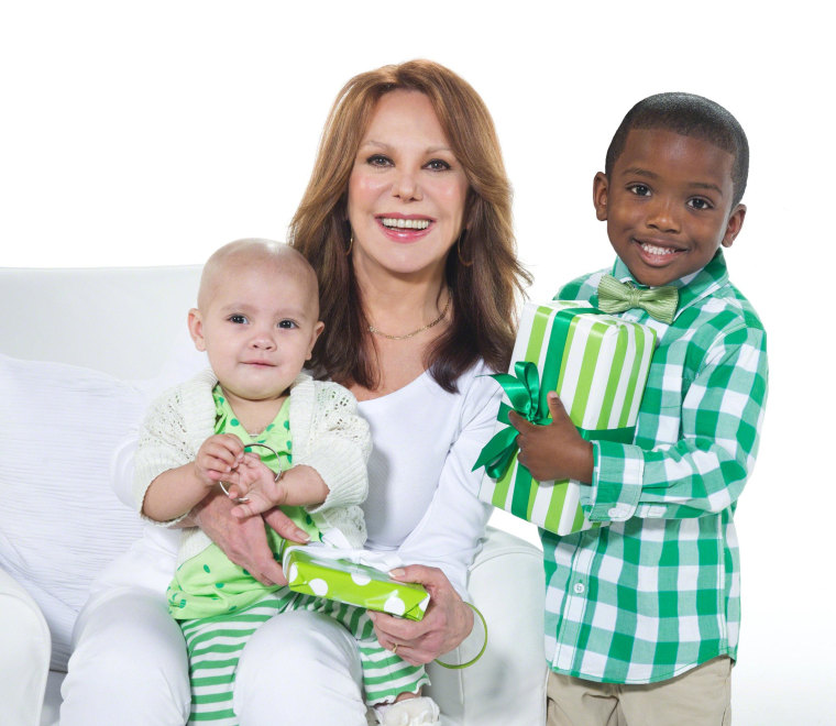 Marlo Thomas and Sabrina Soto offering their 'Thanks and Giving!'