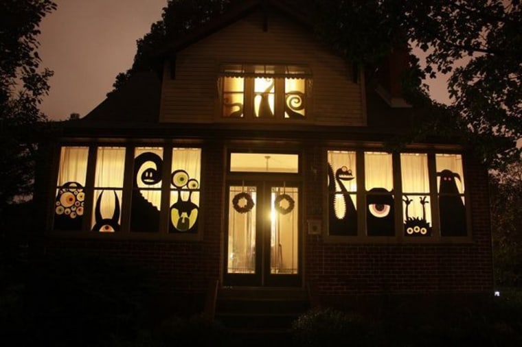 10 essentials for the ultimate haunted house