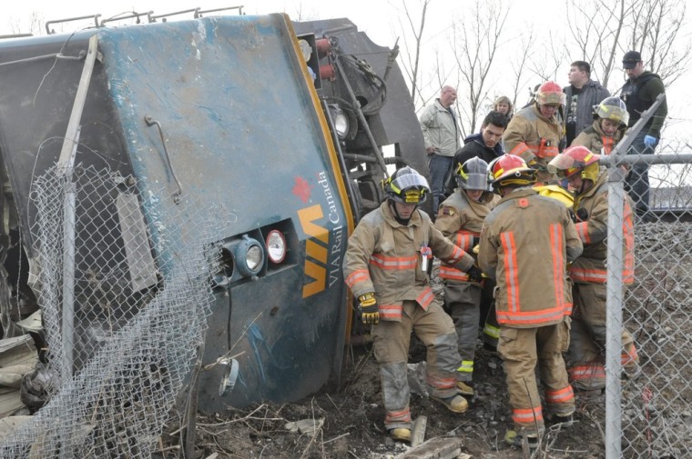 3 dead in Canada train derailment