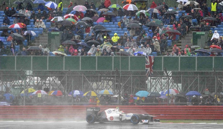 A very wet day at the track