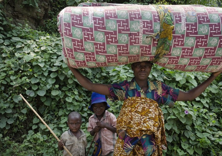 Rebels in Congo seize towns from government forces