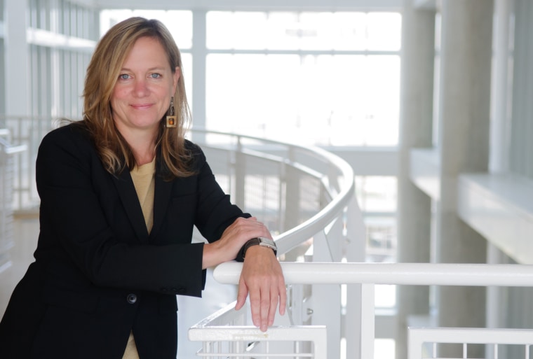 Hormone study still worries women, 10 years later