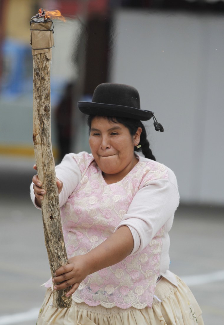 Peruvian Mamachas hold Olympic games