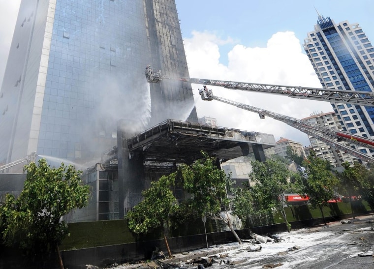 Fire crews extinguish blaze at Istanbul tower block