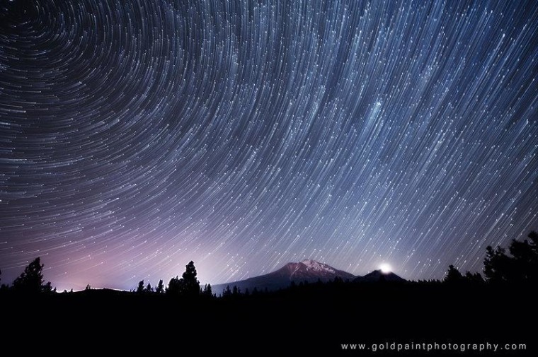Three years of night sky wonders in three minutes
