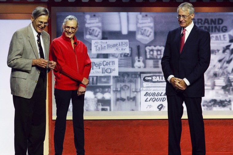 Wal-Mart's annual meeting dogged by investor anger