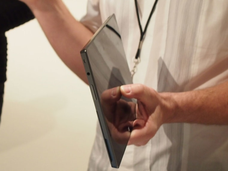 Why Microsoft has to build its own tablet