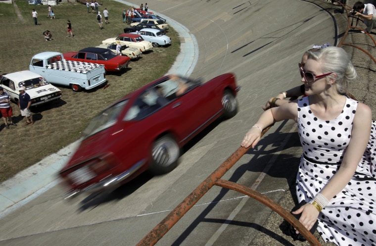 Budapest velodrome revived with antique car rally