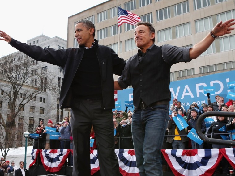 Obama, Springsteen wrap up Wisconsin campaign