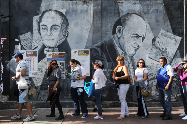 Fate of Hugo Chavez's presidency lies in hands of Venezuelan voters