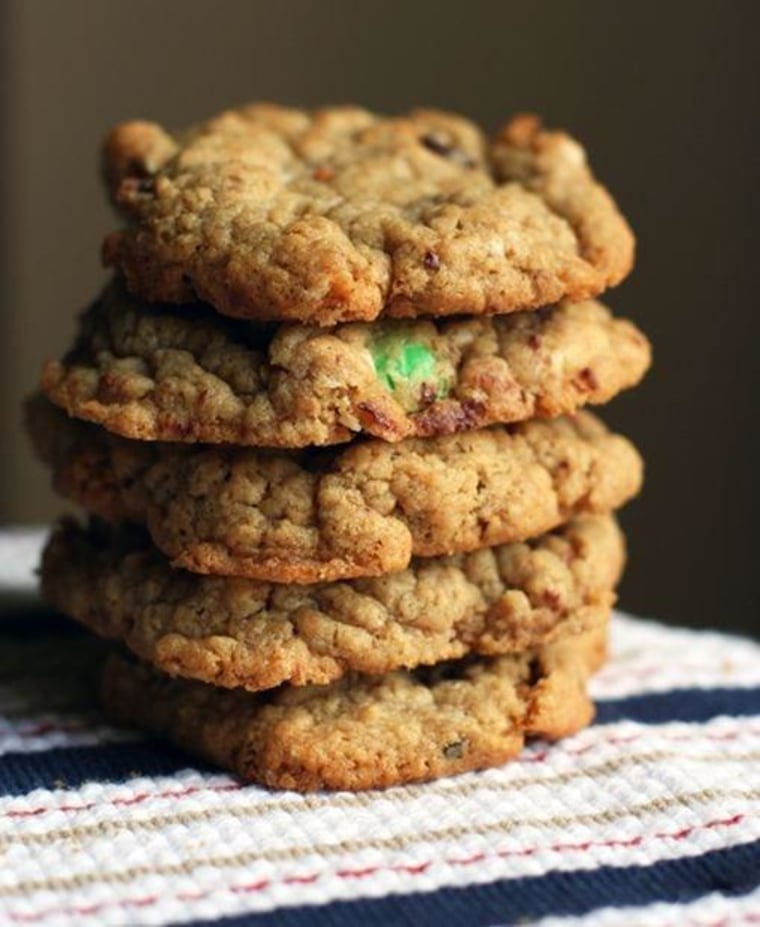 A sweet compromise: Bake up the 'bipartisan cookie'