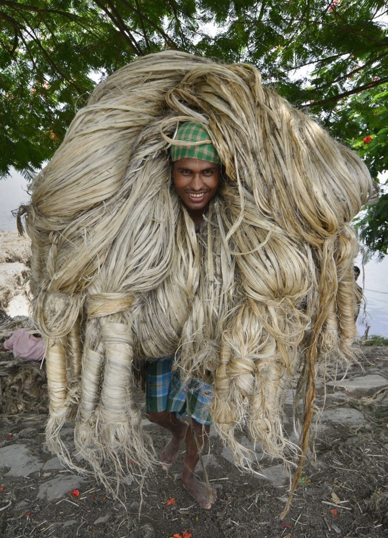 A wig made of jute