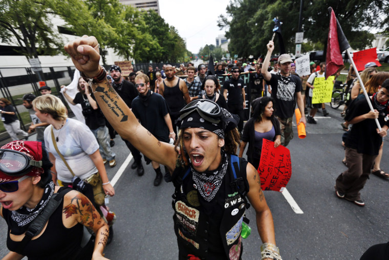 DNC protesters continue march through Charlotte after standoff