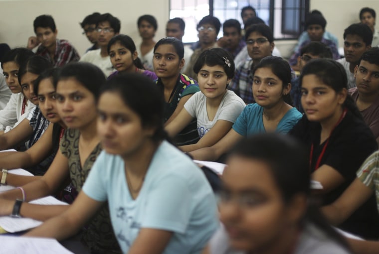 Cram schools boom widens India's class divide
