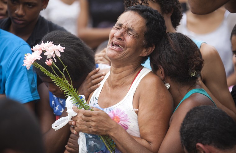 Brazilians mourn deaths of six youths in Mesquita