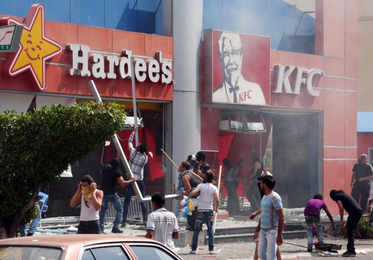 Protesters torch KFC, Hardee's in Lebanon's Tripoli