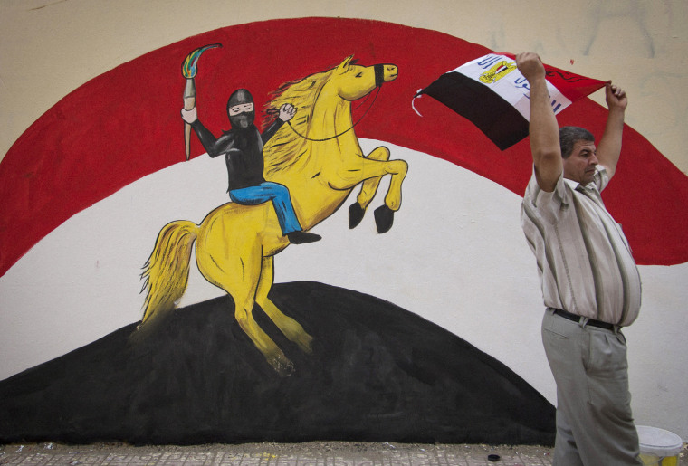Egyptian graffiti artists target whitewashed walls and the president