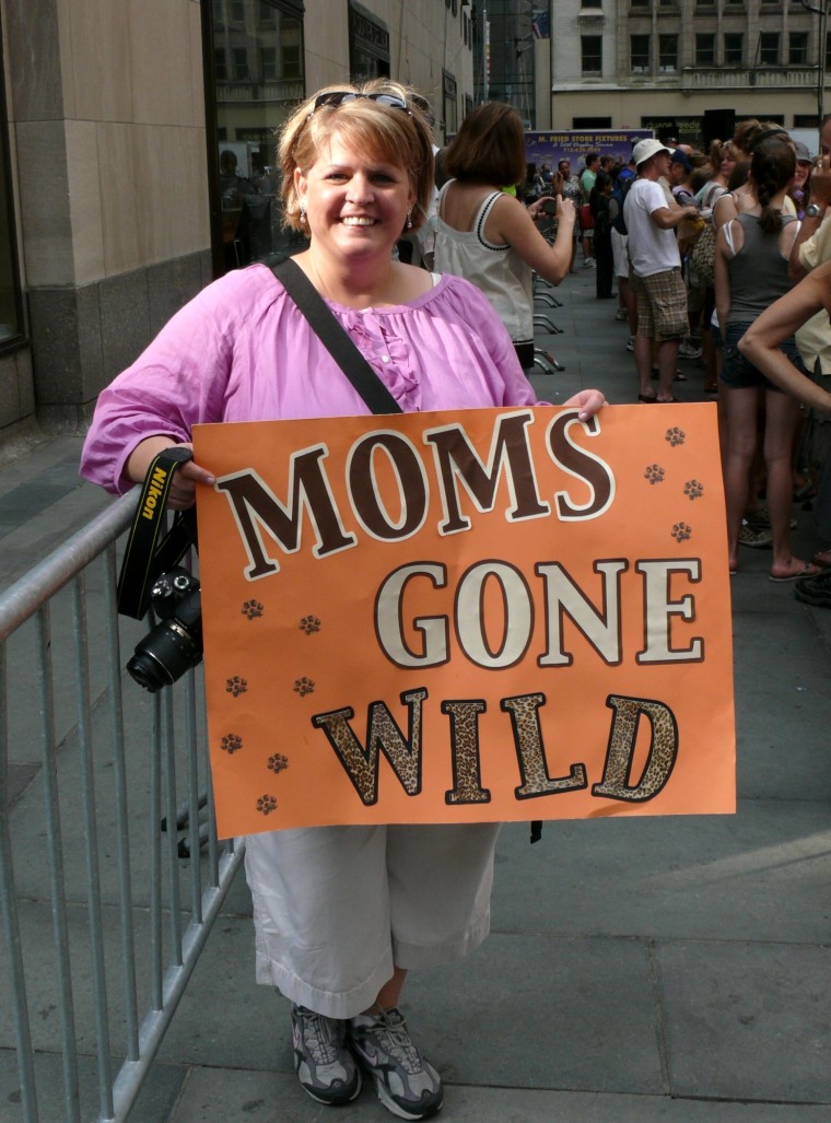 Images from the Plaza: 'Moms Gone Wild'