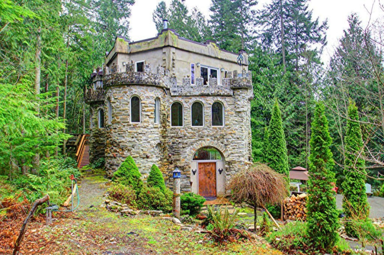 Wooded castle for sale in the Pacific Northwest