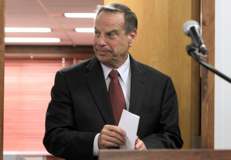 Effort to oust scandal-hit San Diego mayor kicks-off