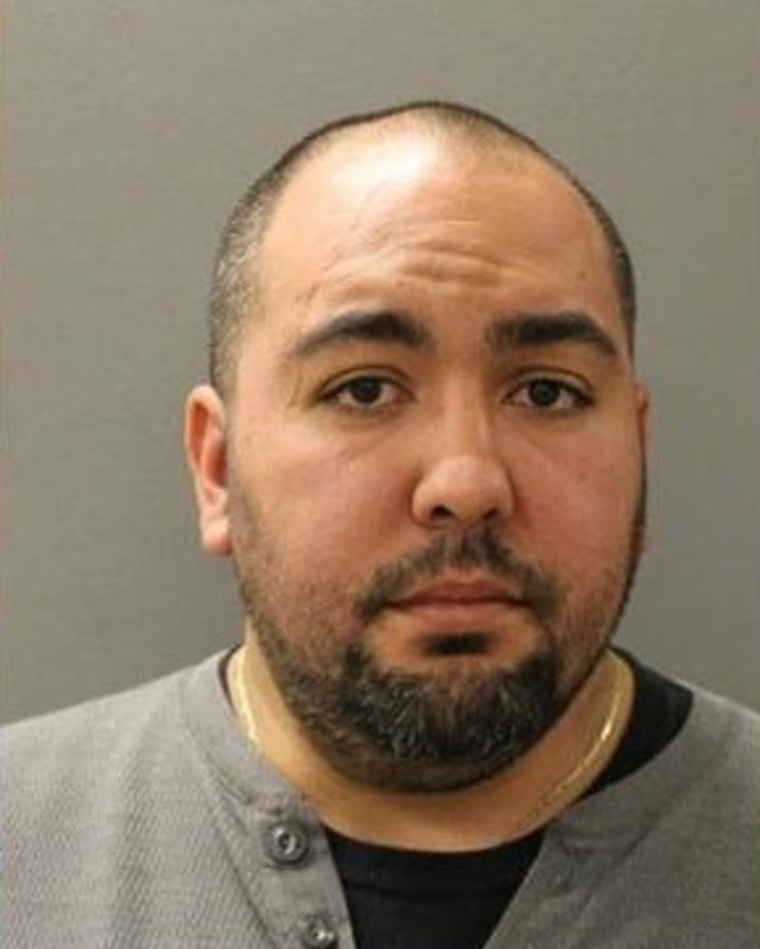 Woman shows up drunk to bail out her husband on DUI charge, Connecticut ...