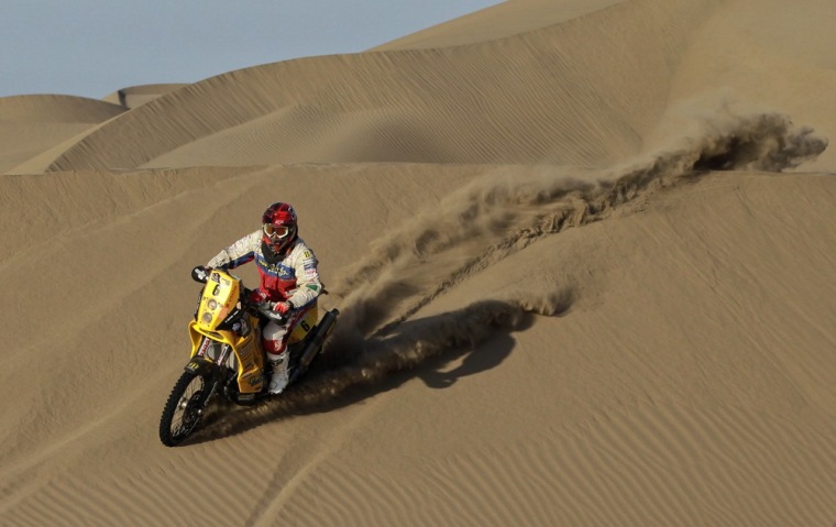 Dakar Rally drivers race across Peru's dunes during stage four